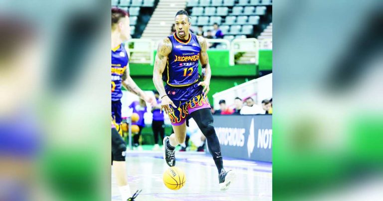 Howard signs with Strong Group-PH for Dubai tourney - Watchmen Daily ...