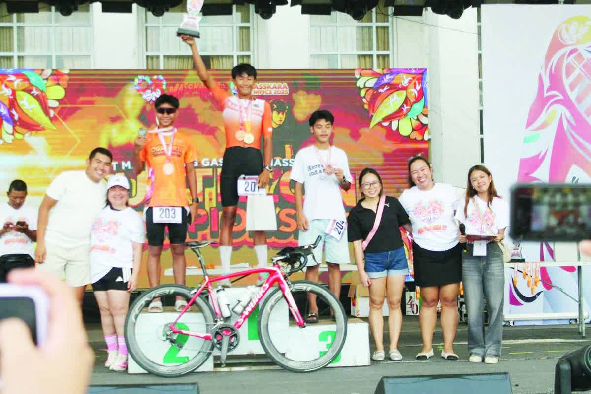 Dayon, Sustento duo top MassKara duathlon bike relay - Watchmen Daily ...